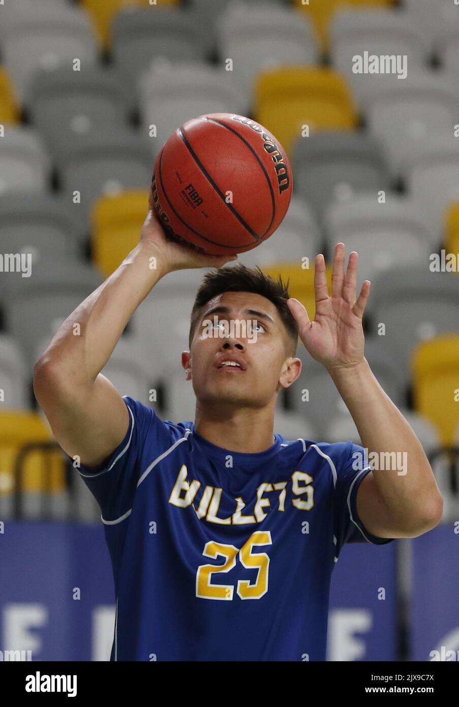 Reuben Te Rangi of Brisbane Bullets warms-up ahead of their NBL round 4 ...