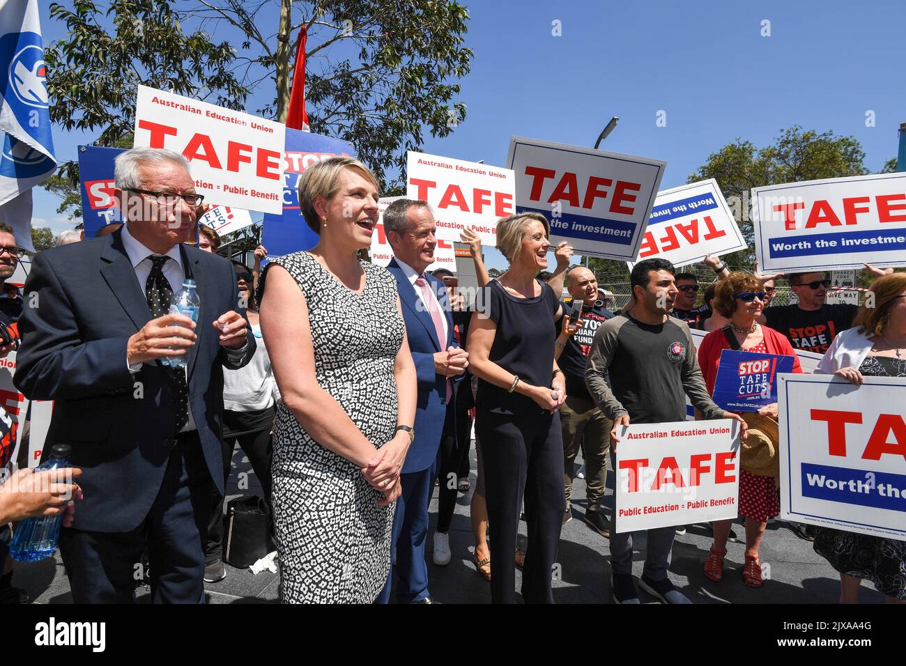 Federal Opposition Leader Bill Shorten addresses a rally with Labor ...