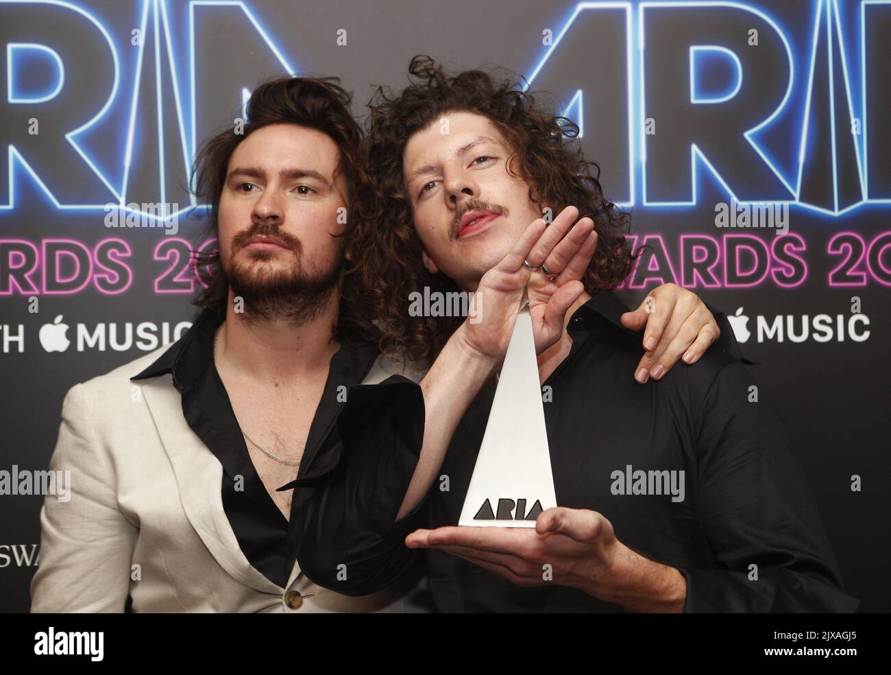 Adam Hyde and Reuben Styles of Peking Duck pose with the ARIA award for ...