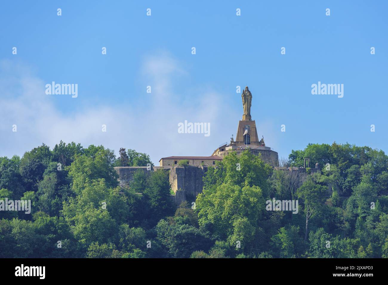 San Sebastian, Spain. August 10, 2022. View of the Castillo de la Mota with the statue of Jesus ...