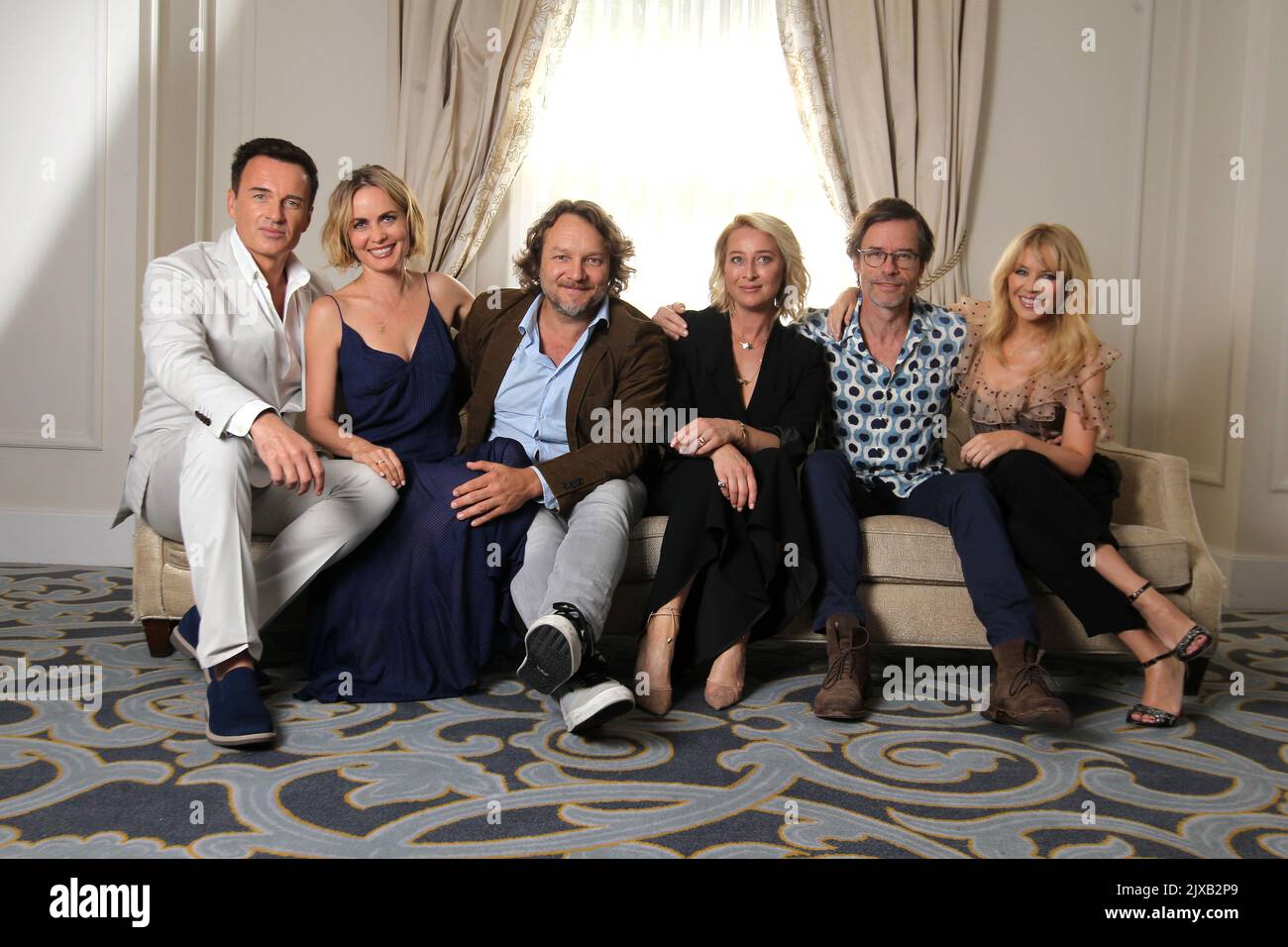 Actors Julian McMahon, Radha Mitchell, Jeremy Sims, Asher Keddie, Guy ...