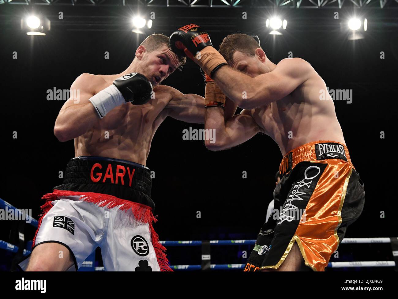 UK boxer Gary Corcoran (left) fights WBO World Welterweight Champion ...