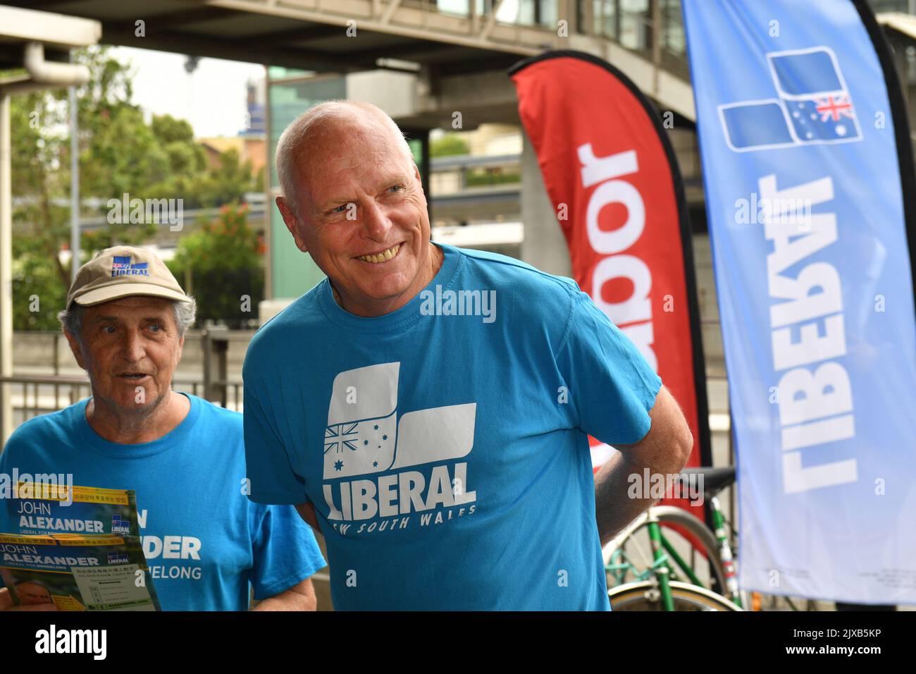 Former army general and Liberal senate candidate Jim Moylan campaigning ...