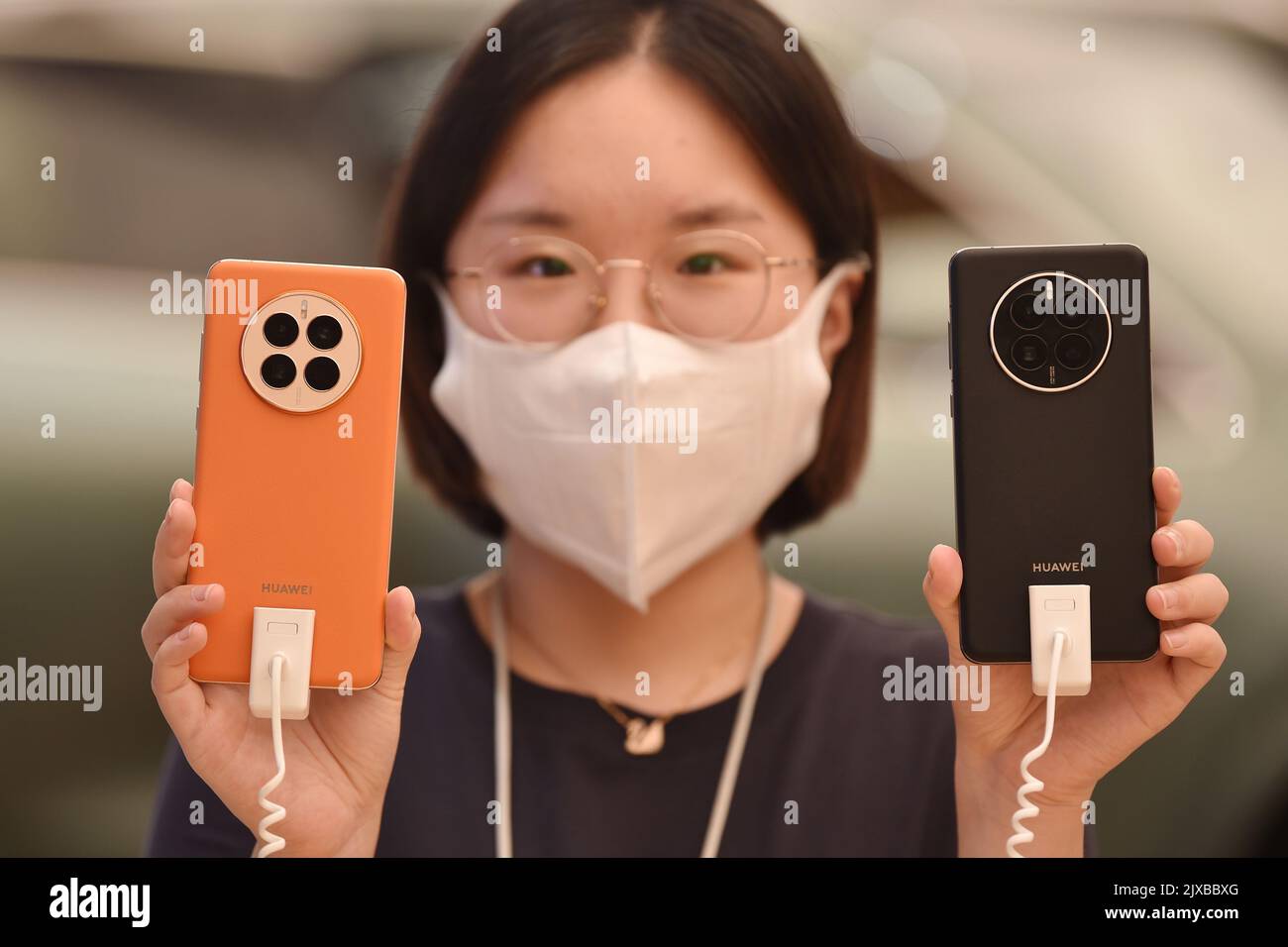 NANJING, CHINA - SEPTEMBER 6, 2022 - A customer displays a Huawei ...