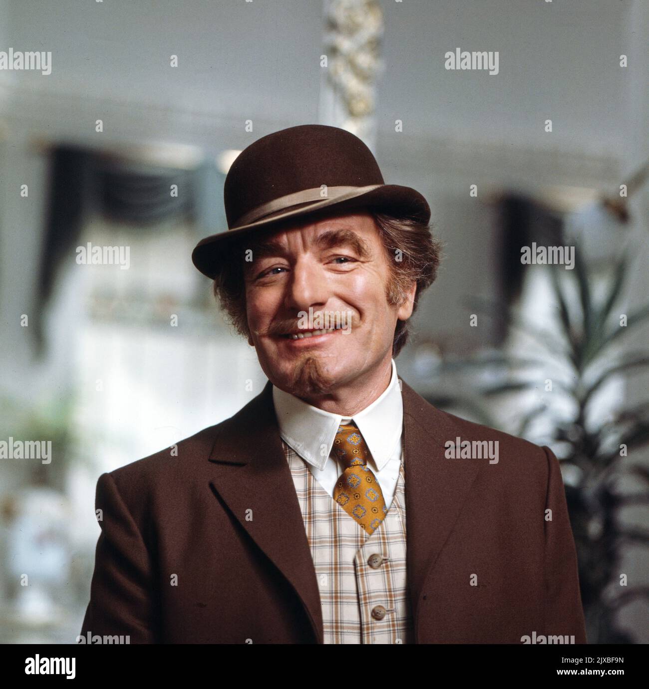 Melone hut hi-res stock photography and images - Alamy