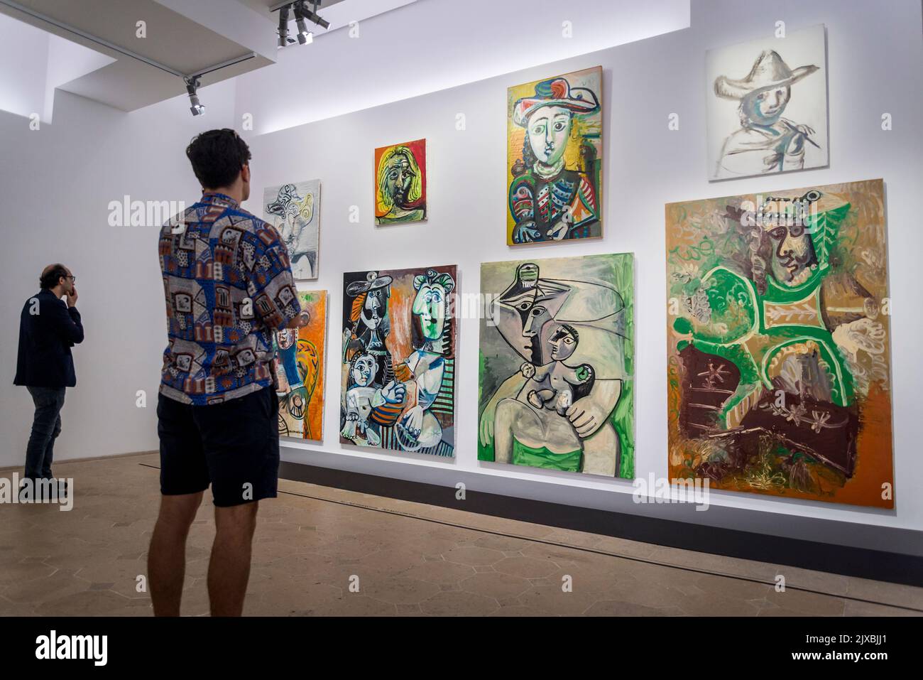 Pablo picasso's painting hi-res stock photography and images - Alamy