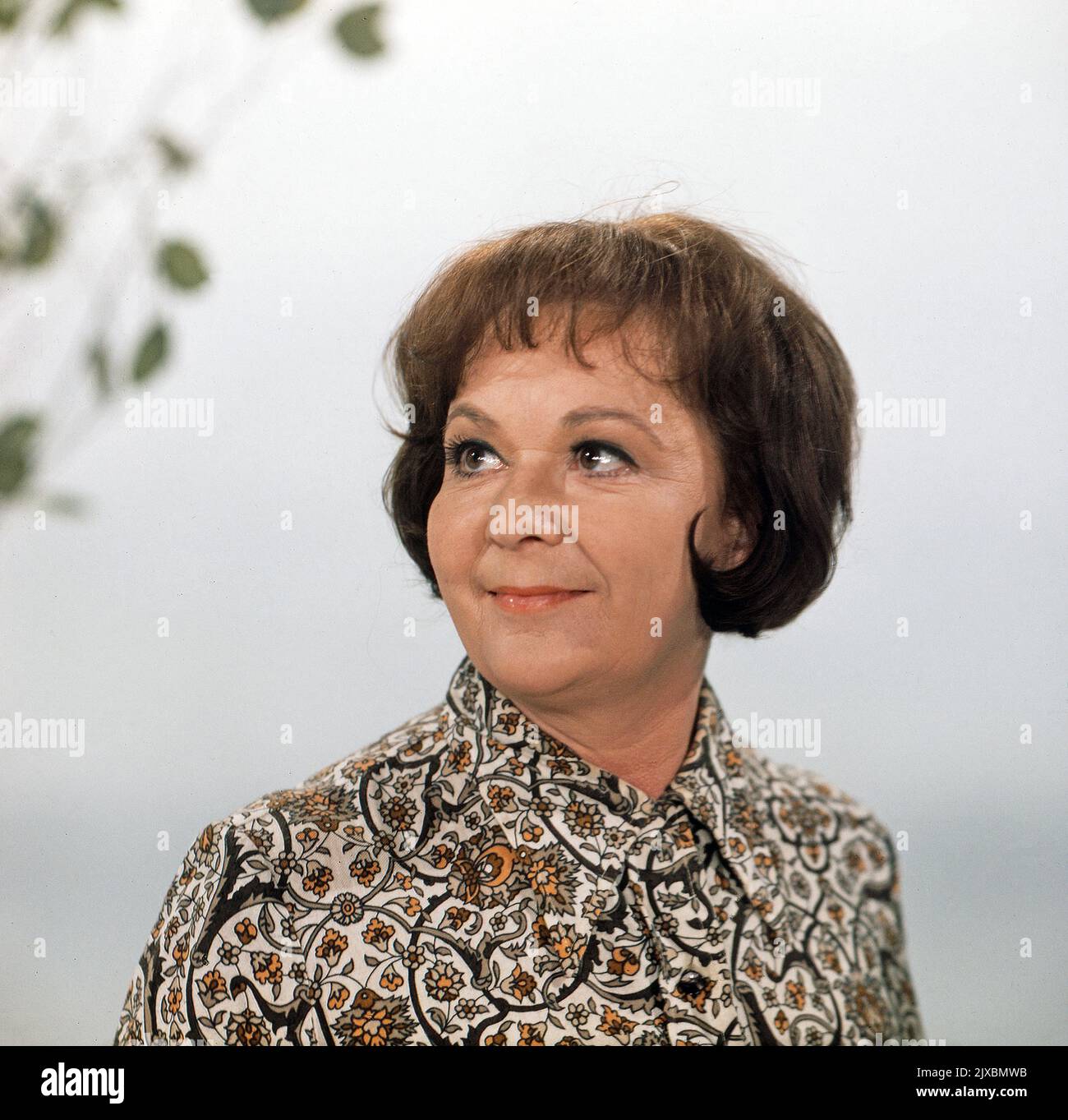 österreichische frau hi-res stock photography and images - Alamy