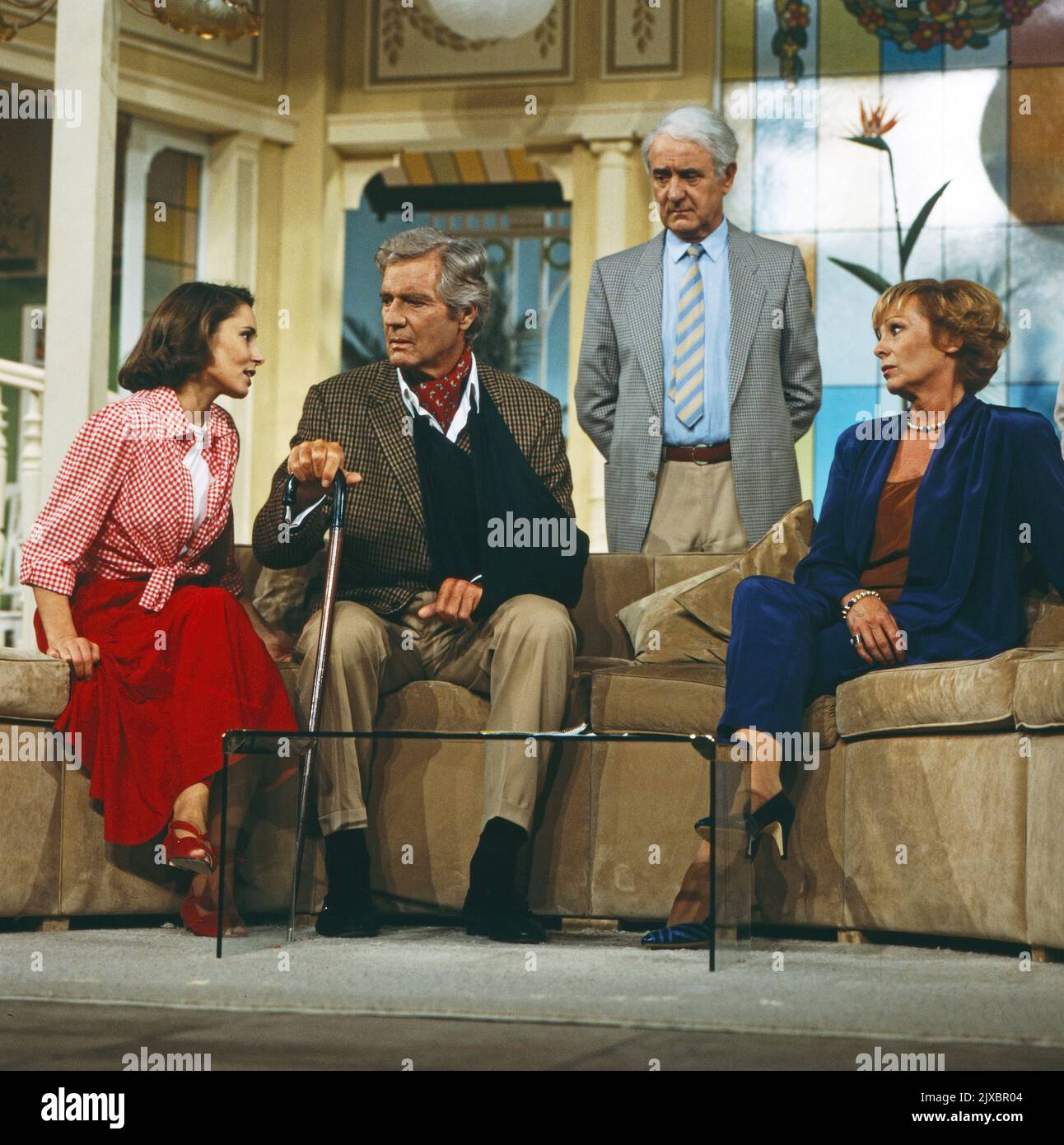 In bester Gesellschaft, Theaterstück, Deutschland 1986, Darsteller: Ute ...