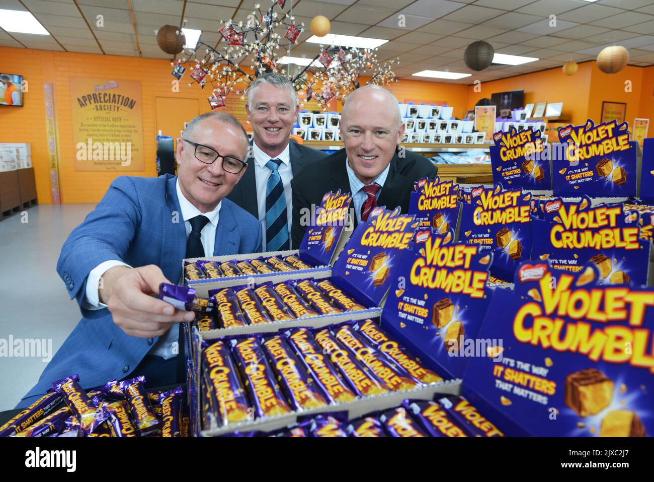 (L-R) SA Premier Jay Weatherill, Robern Menz COO Richard Simms and ...