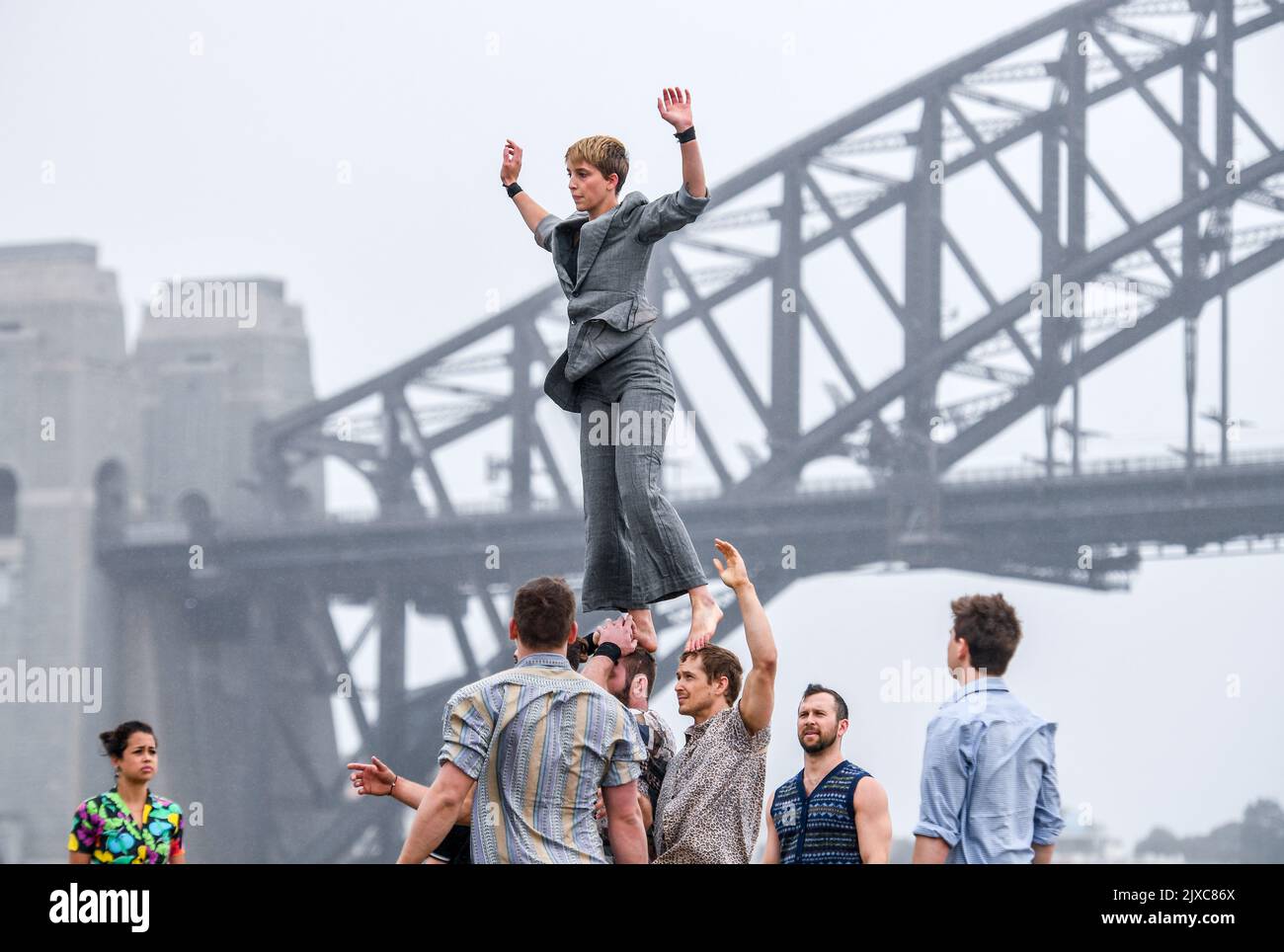 Acrobats from Gravity & Myths Circus Company perform stunts on Sydney ...