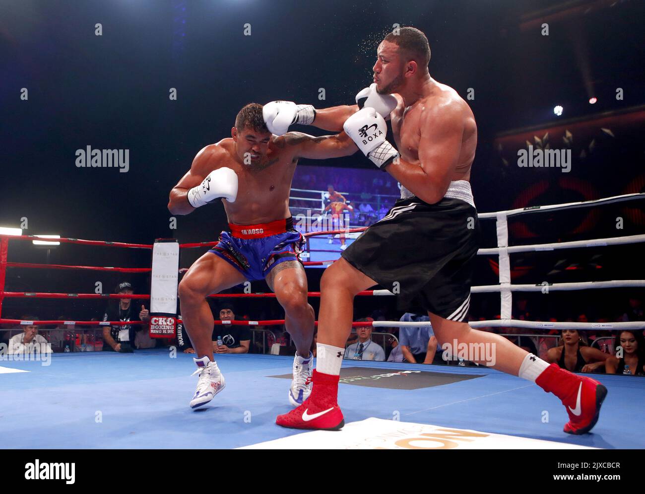 Ben Sila (right) fights Richie Fa'Aoso during their bout at The Star ...