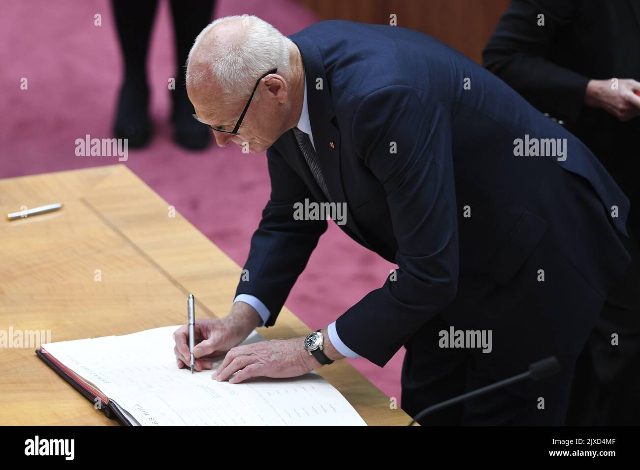 Liberal Senator Jim Molan is sworn in as Senator in the Senate chamber ...