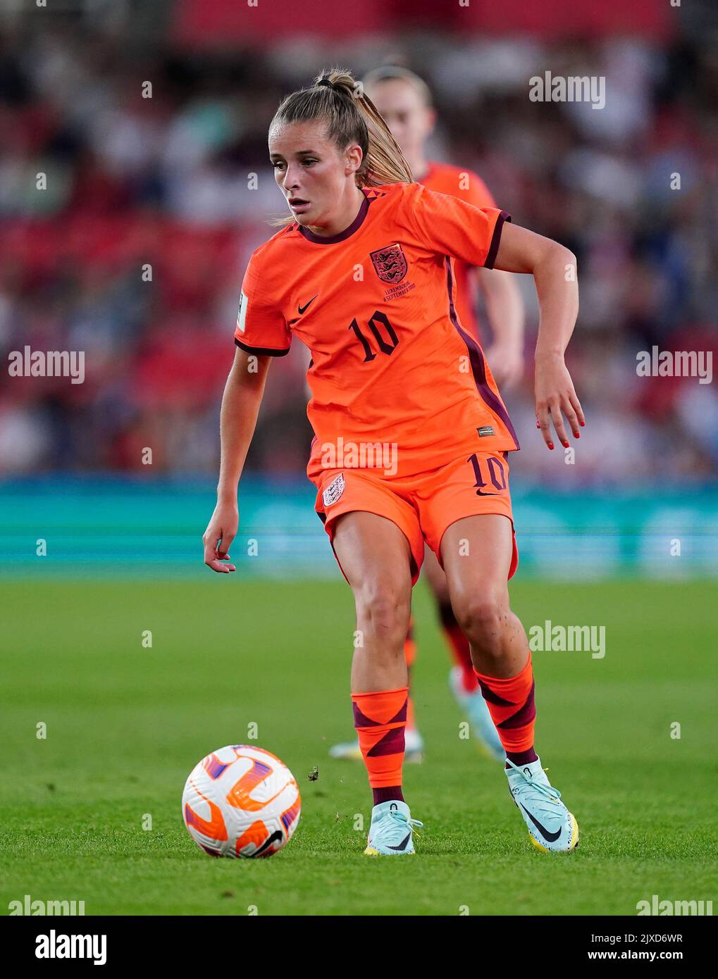 Ella toone september 6 hi-res stock photography and images - Alamy