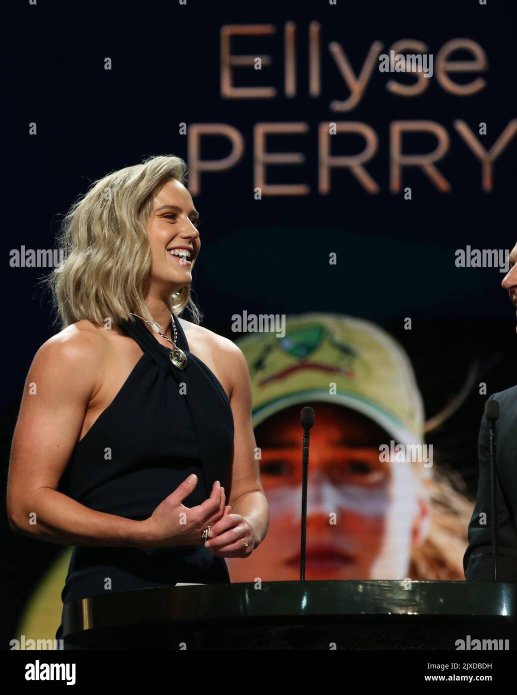 Elyse Perry wins the Belinda Clark Award at the the Allan Border Medal ...
