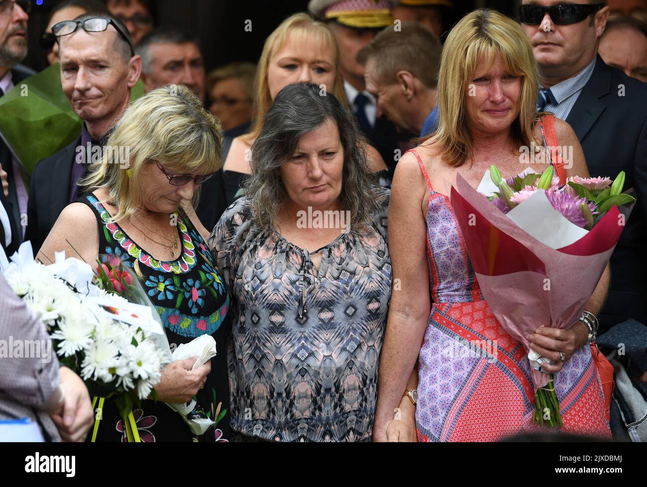 Cassandra Favell (centre) the daughter of William Favell, who died in ...