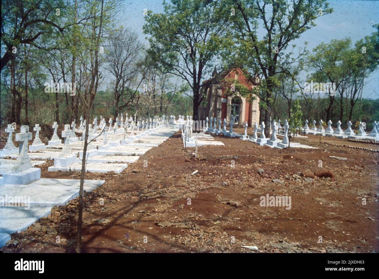 Indian grave yard hi-res stock photography and images - Alamy
