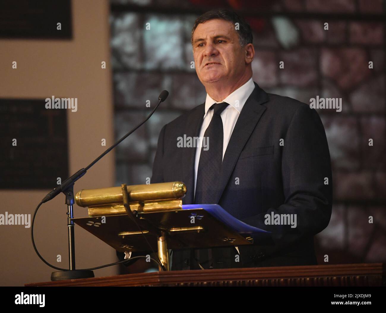 *RETRANSMITTION, CAPTION CORRECTING FOR THE FOLLOWING IMAGES WITH THE ...