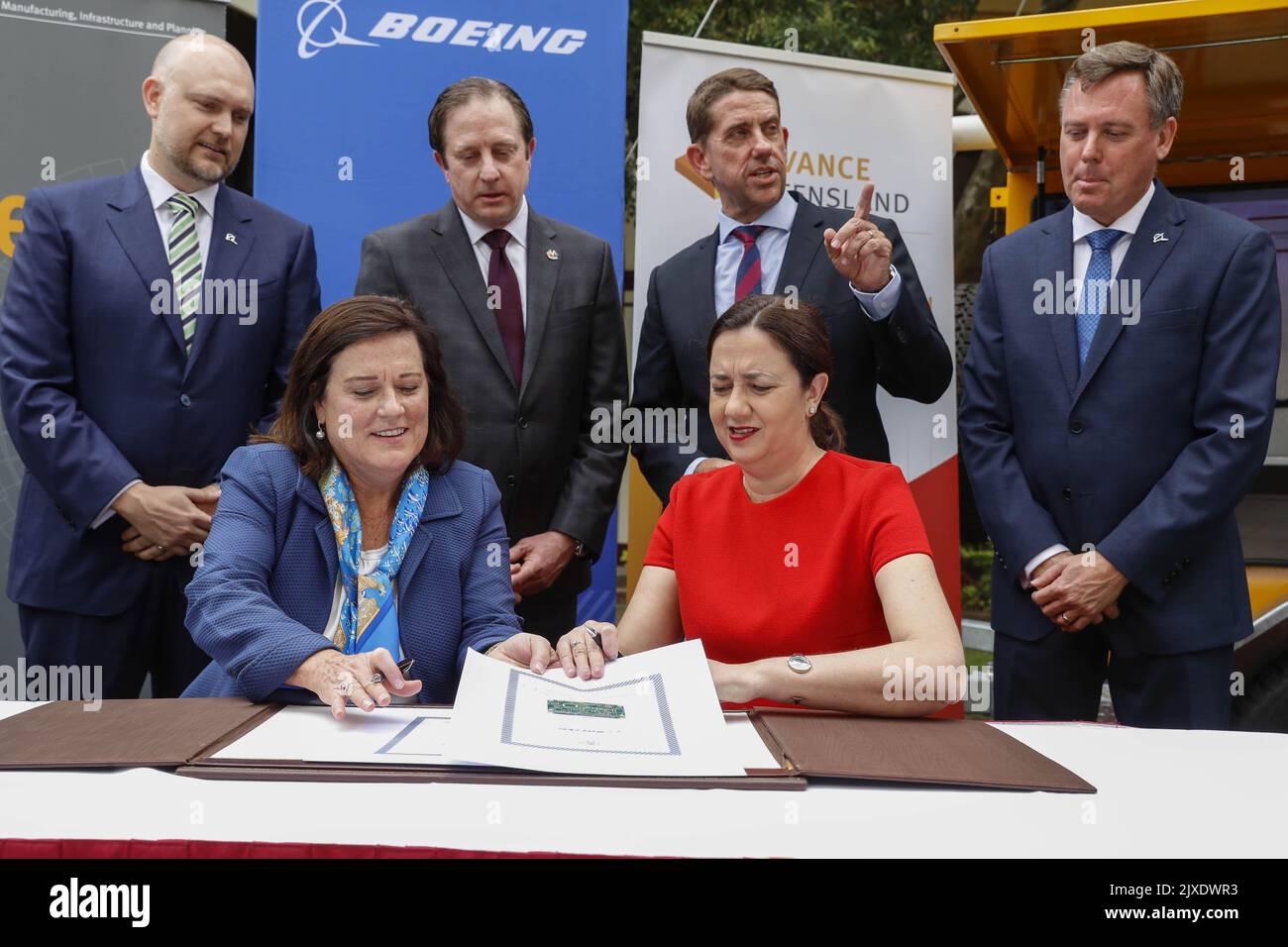 Boeing Director Phantom Works International, Shane Arnott, Boeing ...