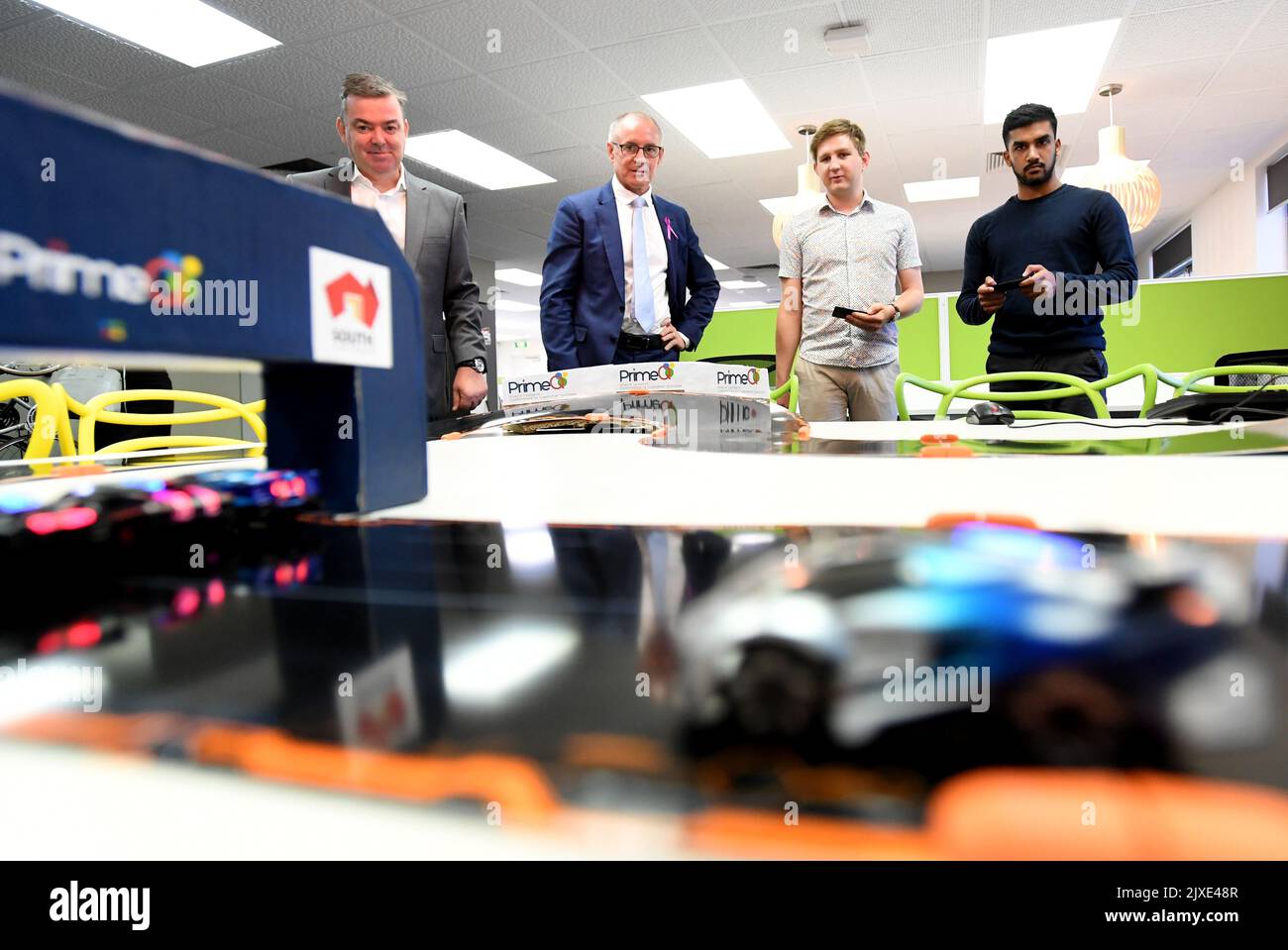 South Australian Premier Jay Weatherill (centre) looks at remote ...