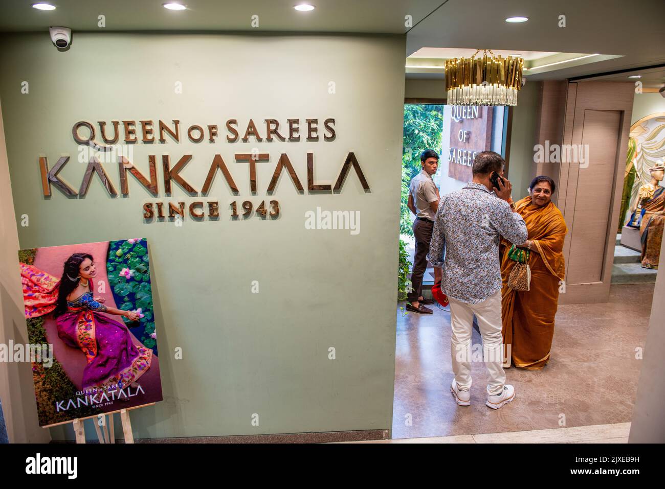 New Delhi, India. 06th Sep, 2022. Kankatala saree store during a sneak ...