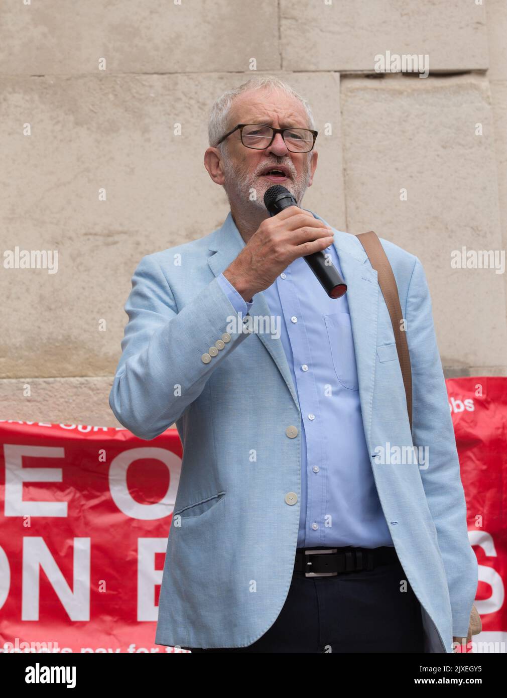 London UK 6th September, 2022. independent MP Jeremy Corbyn at the ...