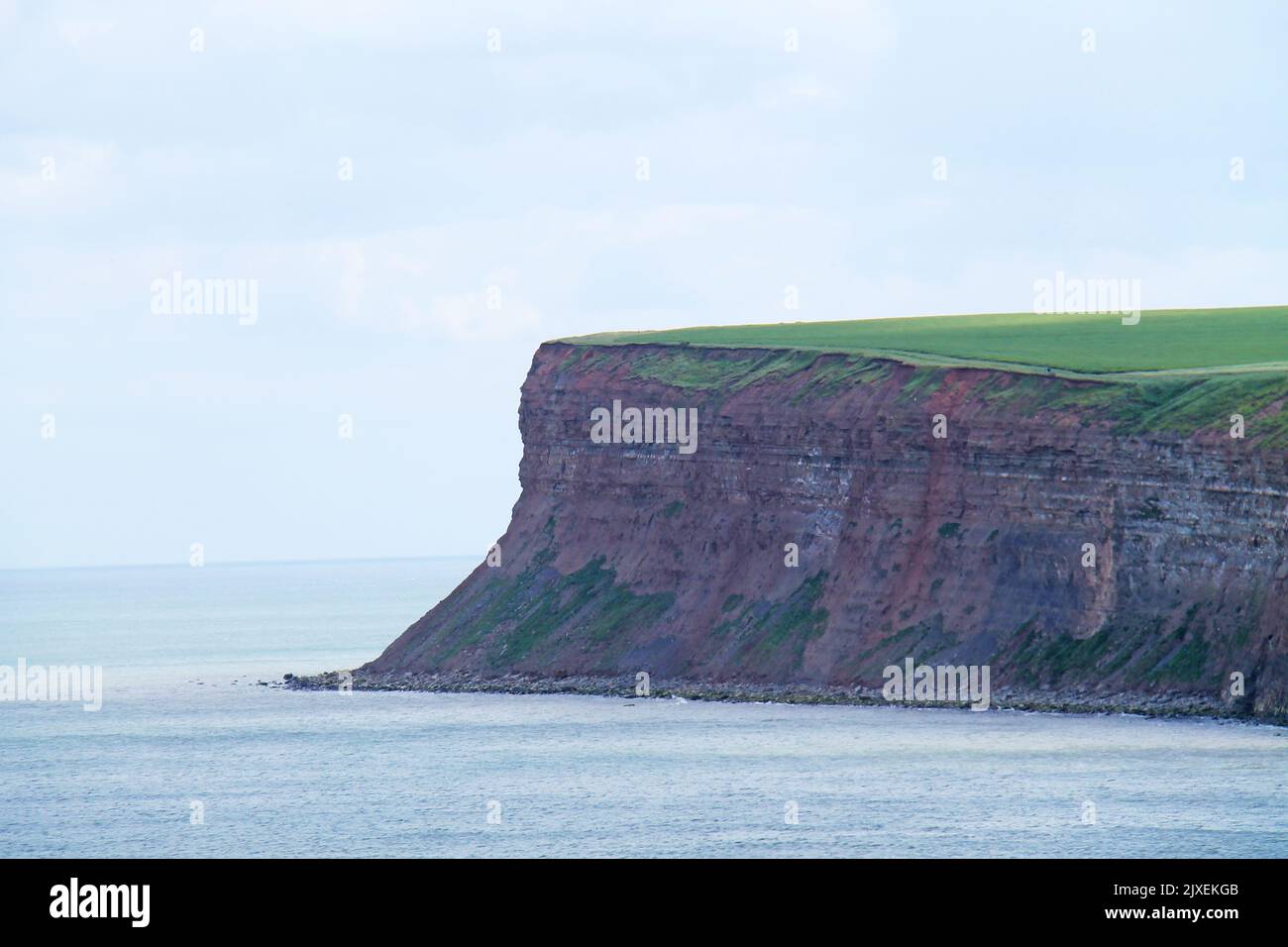 The Layers and Beds of a Sedimentary Coastal Cliff Stock Photo - Alamy