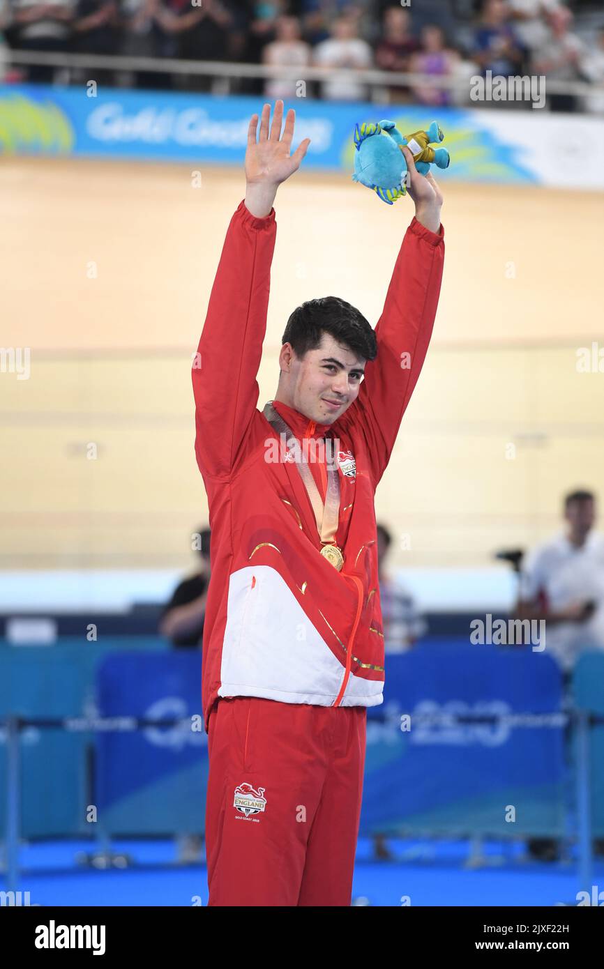 Charlie Tanfield of England celebrates winning gold in Men's 4000m ...