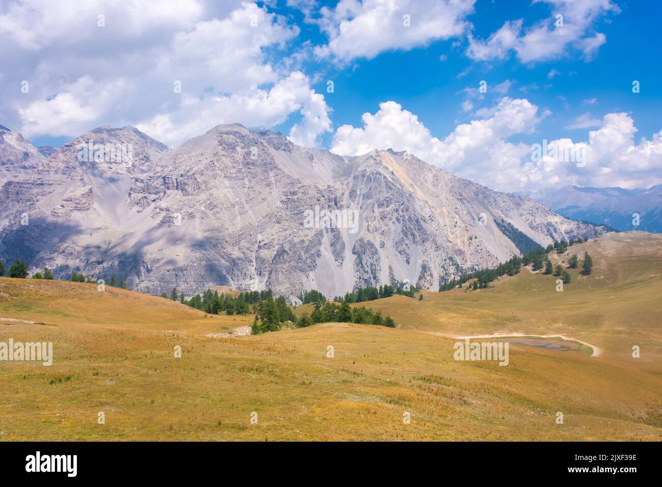 Valle etroite hi-res stock photography and images - Alamy