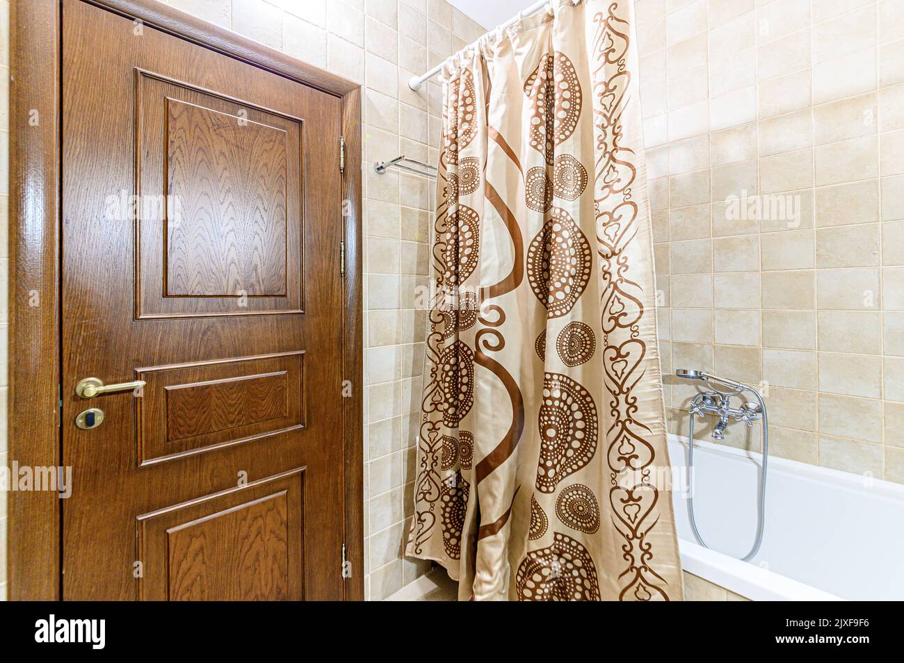 Russia, Moscow- May 21, 2020: interior apartment room bathroom, sink ...
