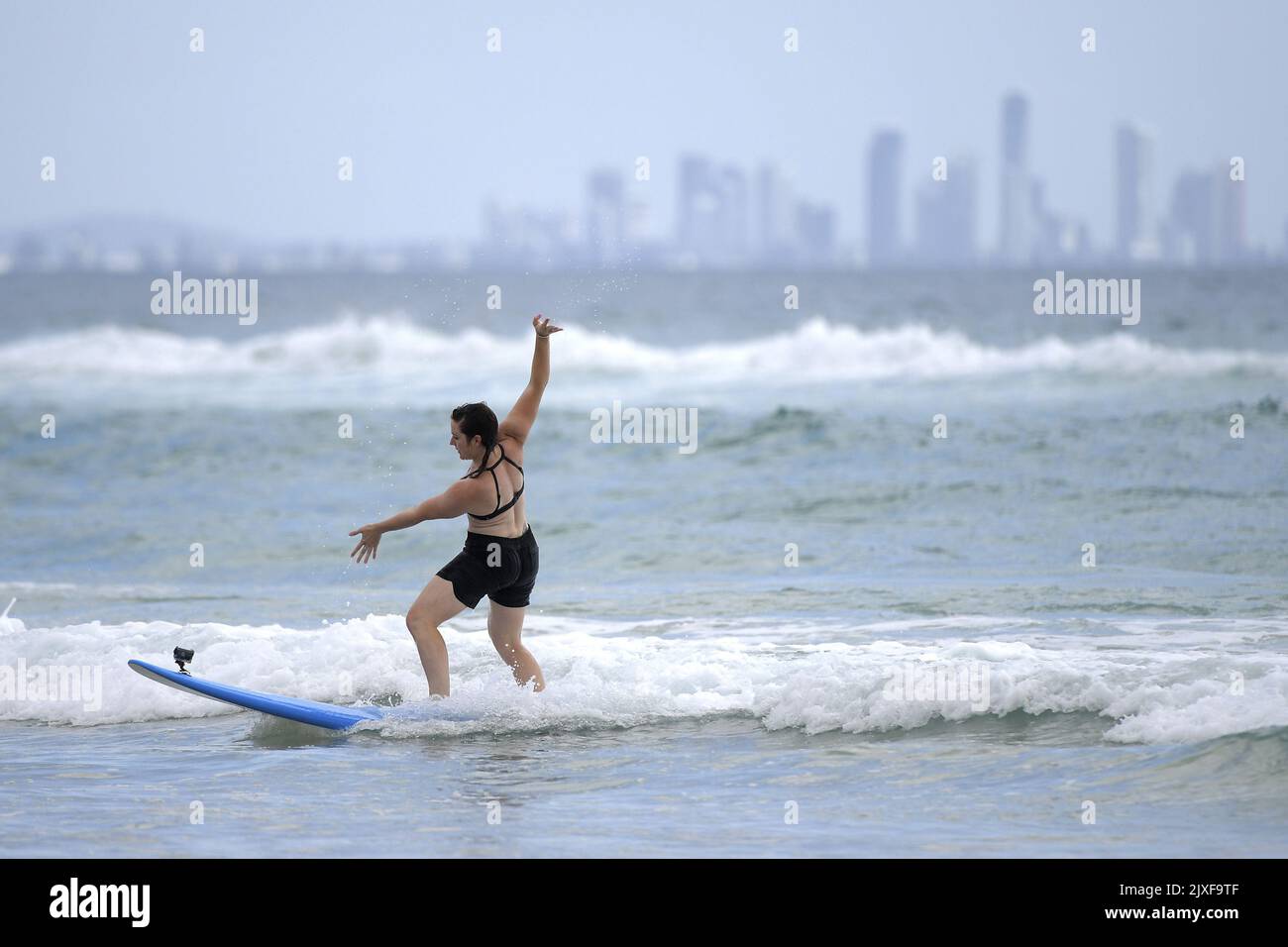 Australian surfer Mick Fanning hosts a surf lesson for former ...