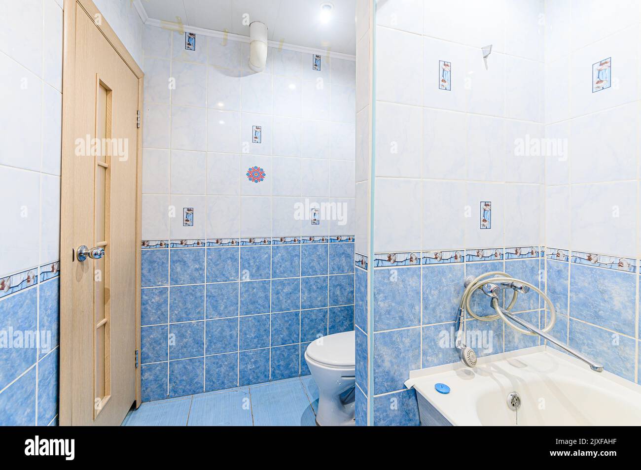 Russia, Moscow- May 21, 2020: interior apartment room bathroom, sink ...