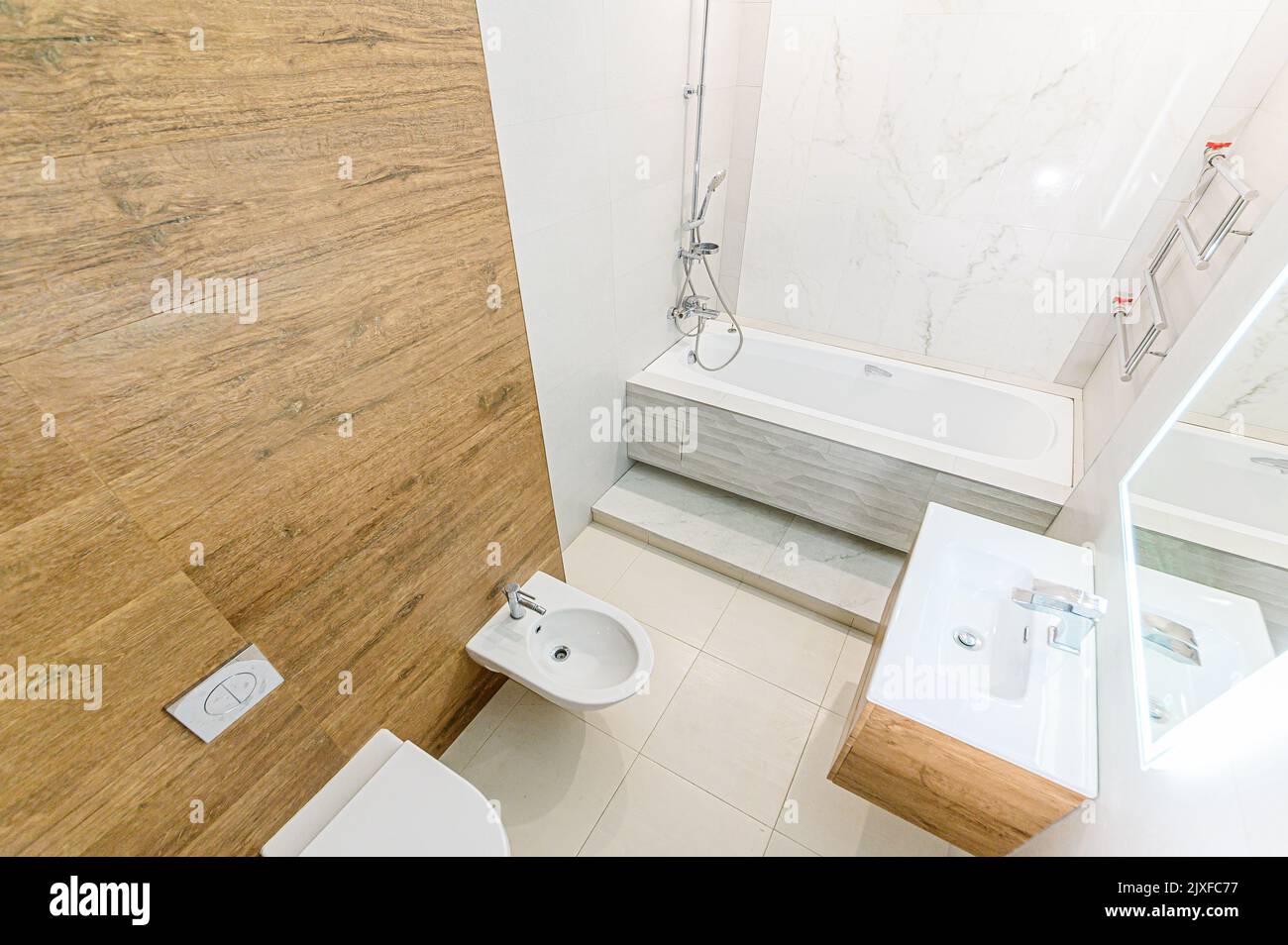 Russia, Moscow- May 21, 2020: interior apartment room bathroom, sink ...