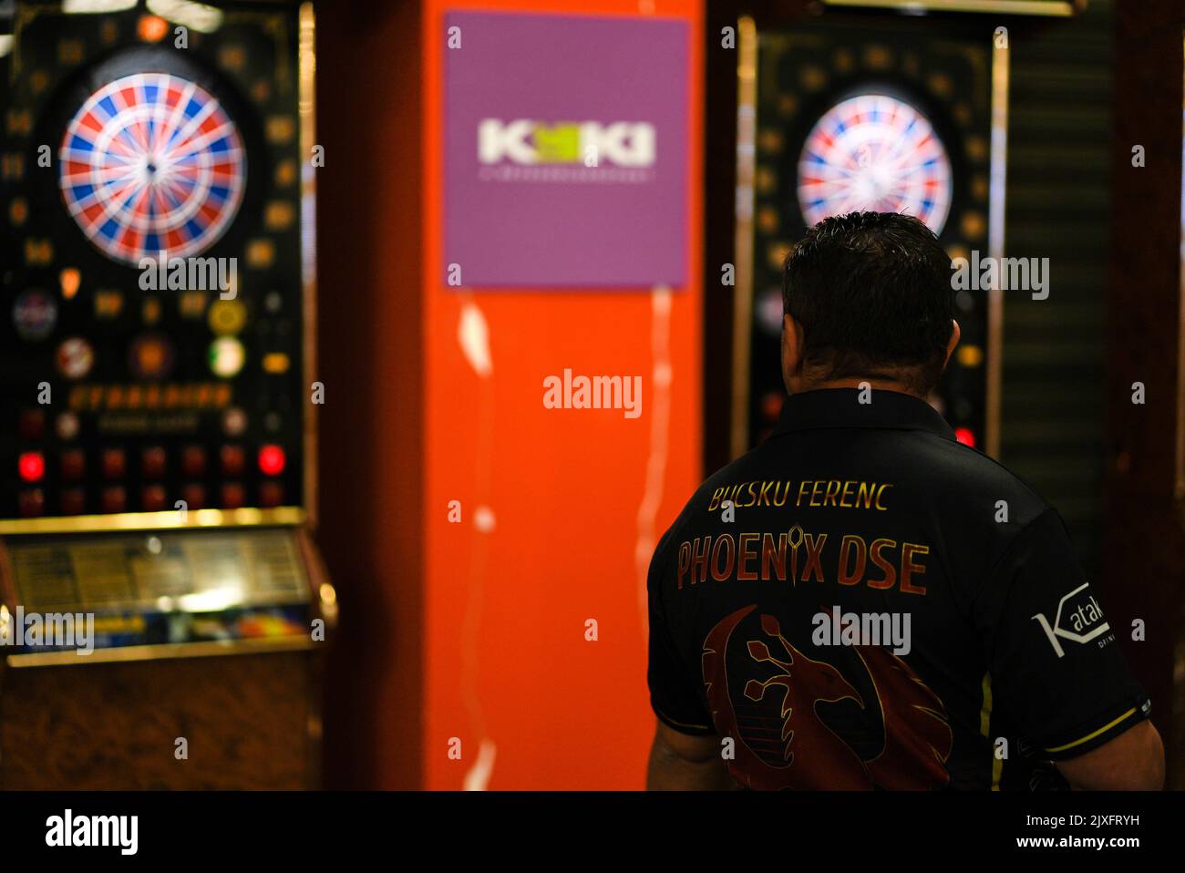 Preparing to throw darts hi-res stock photography and images - Alamy