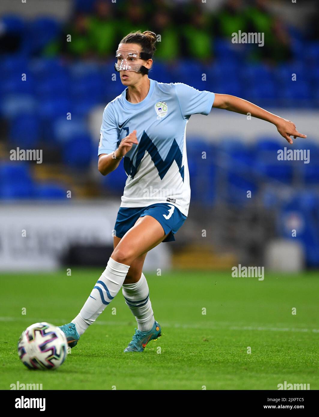 Sara agrez hi-res stock photography and images - Alamy