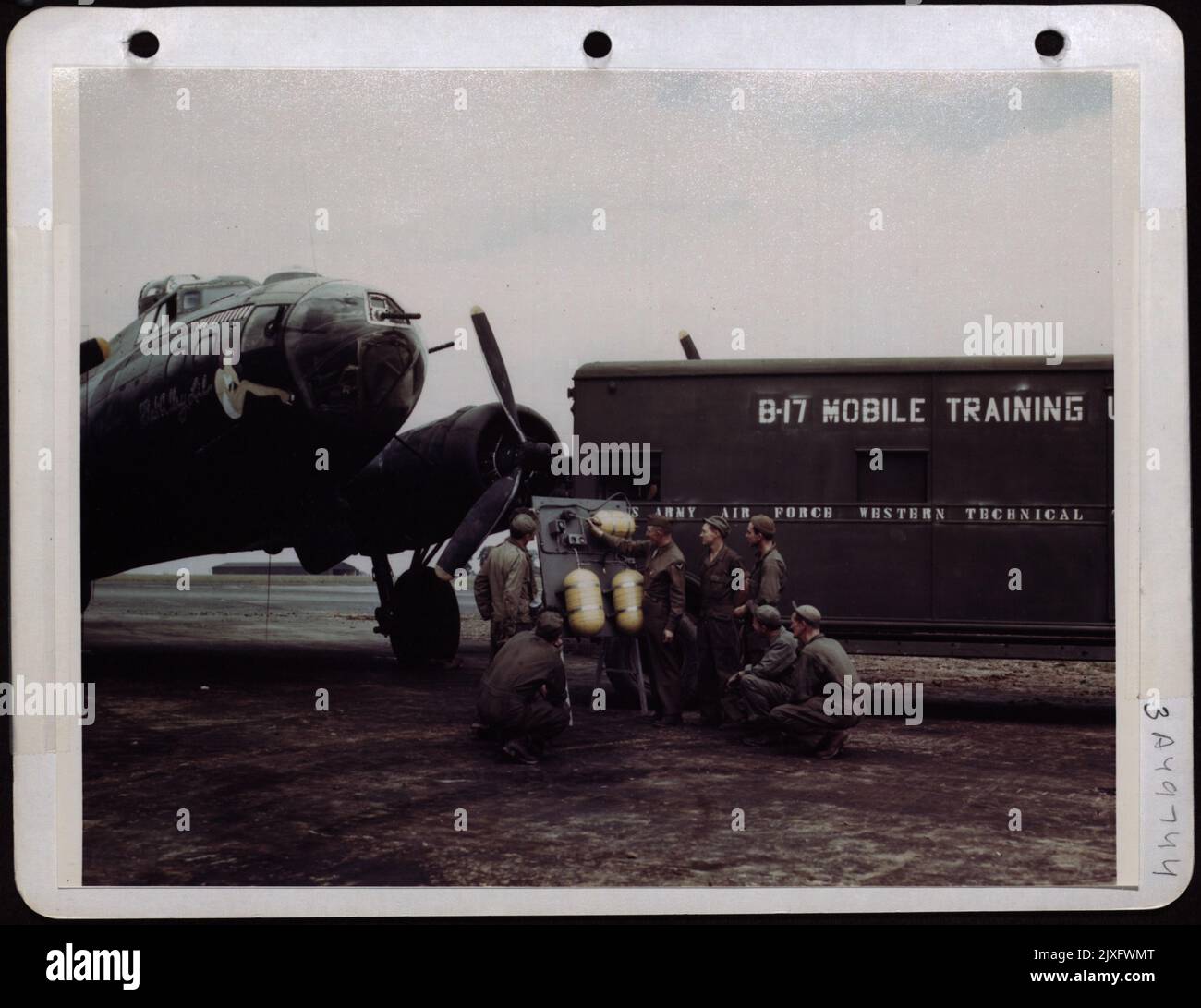 Mobile servicing system hi-res stock photography and images - Alamy