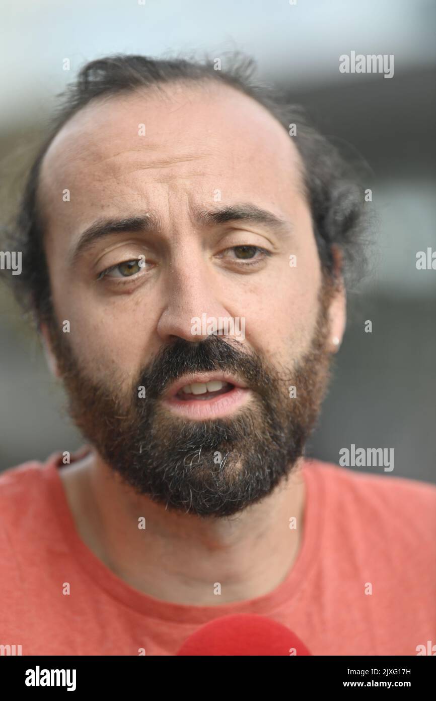 Assemblee generale du personnel hi-res stock photography and images - Alamy