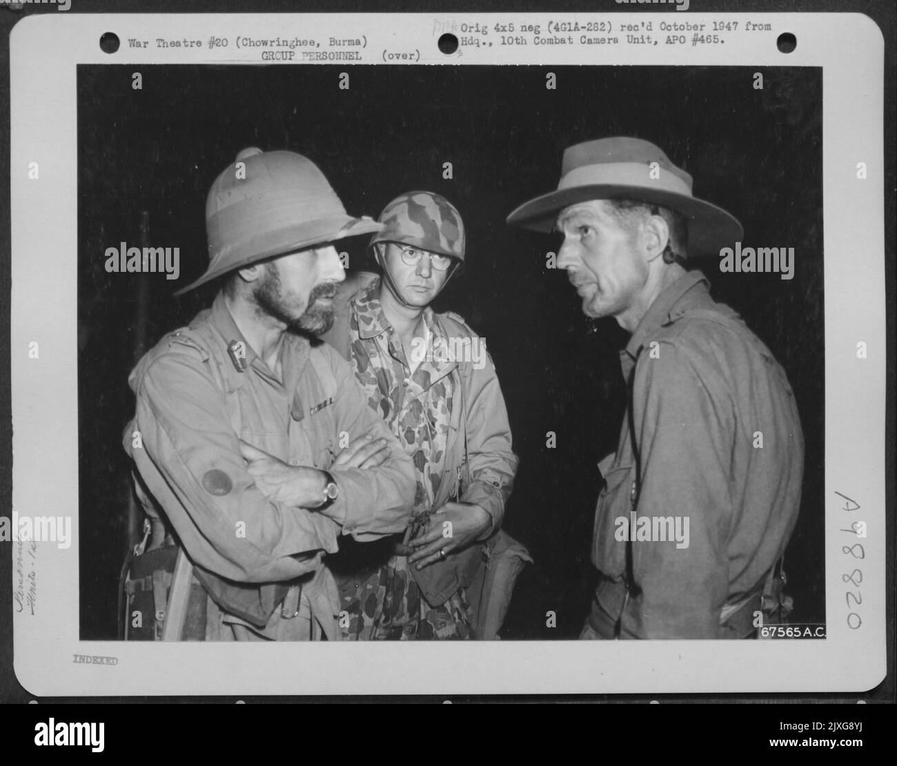 Major General Orde Charles Wingate (Left) Talks With The British ...