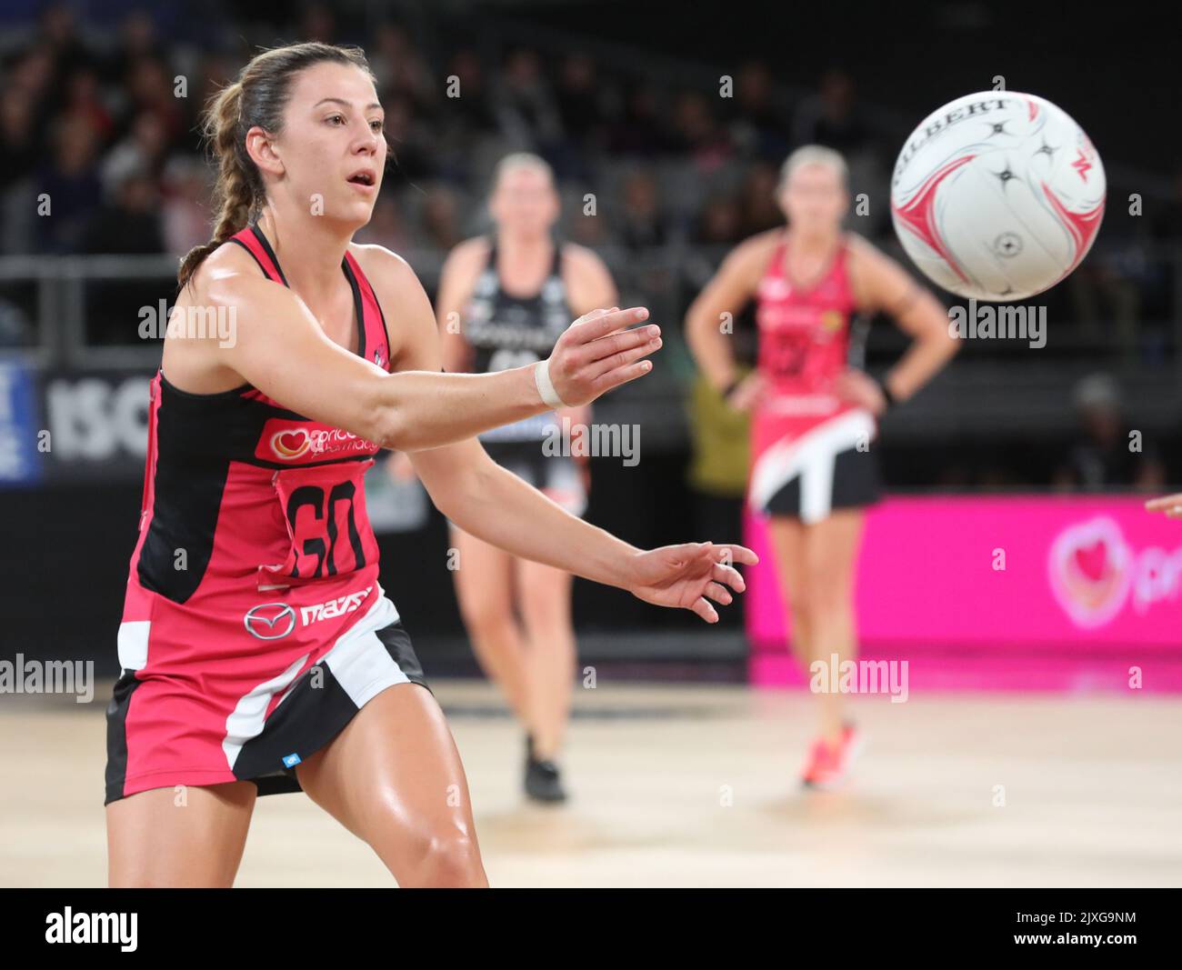 Fiona Fowler in action for the Thunderbirds during the Round 3 Super ...