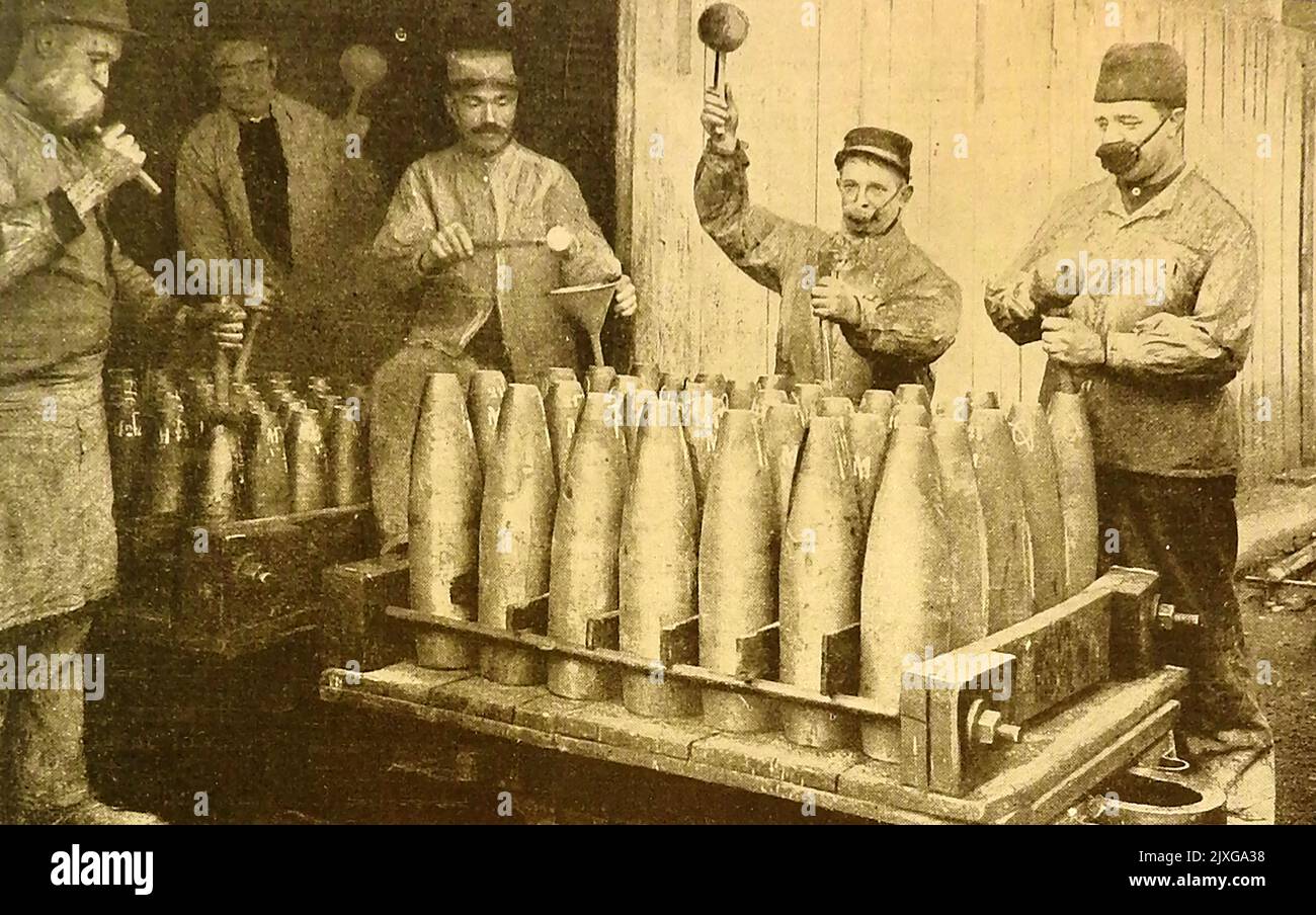 1st world war shells hi-res stock photography and images - Alamy