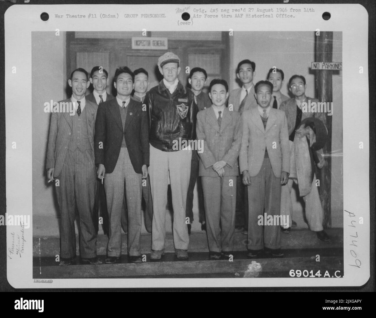 Members Of The Chinese Press Who Interviewed Colonel David (Tex) Hill ...