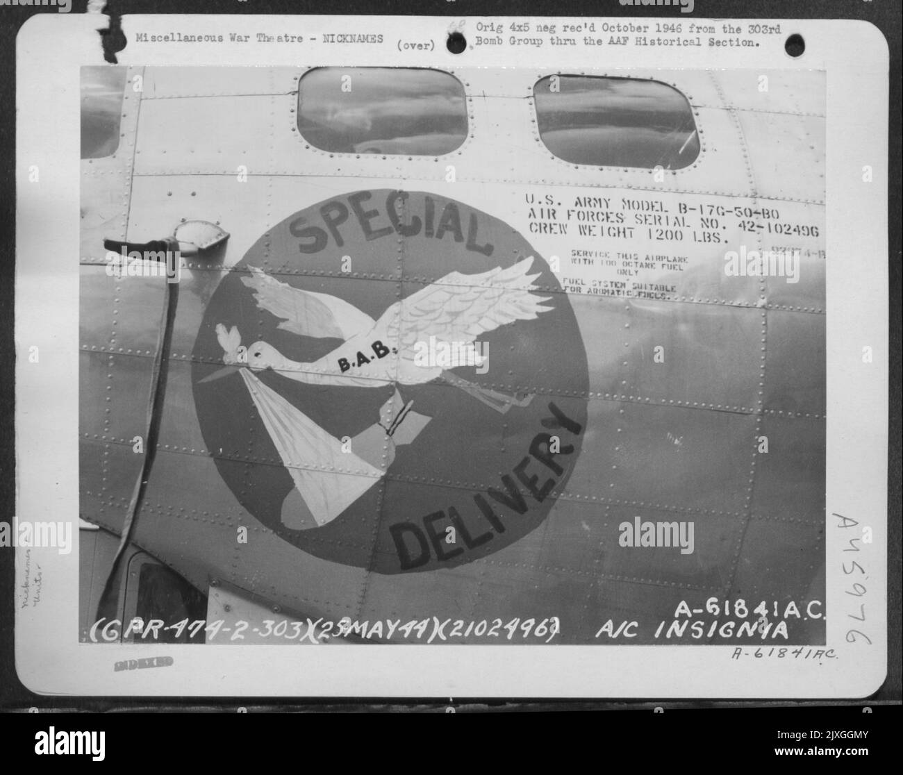 Boeing B-17 "Flying Fortress" Nicknamed 'Special Delivery'. 303Rd Bomb ...