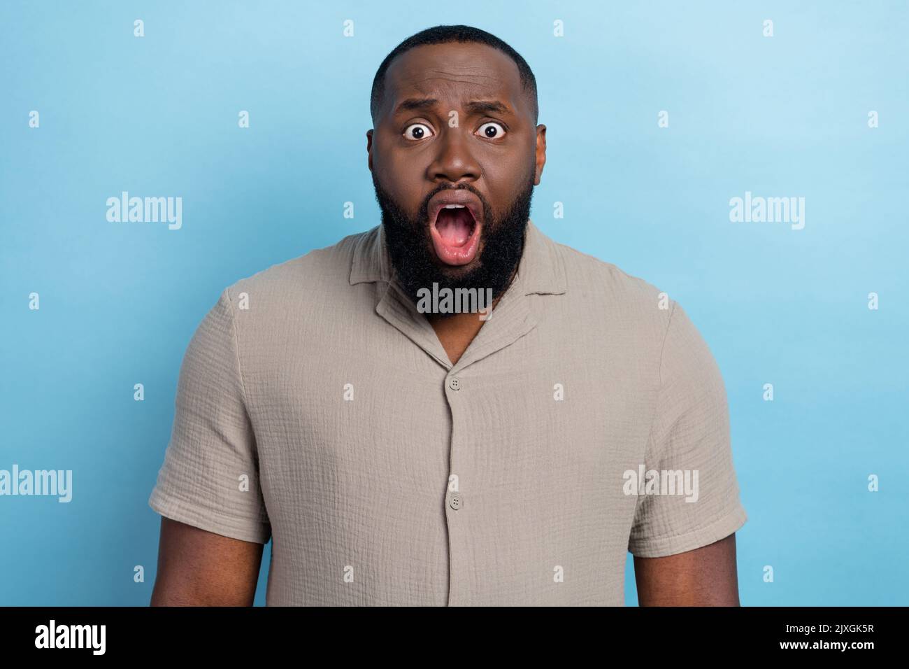 Photo of shocked stunned person open mouth staring cant believe ...