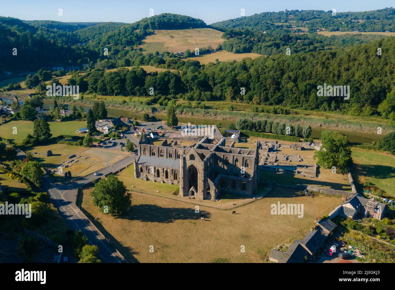 Tintern abbey river wye hi-res stock photography and images - Alamy