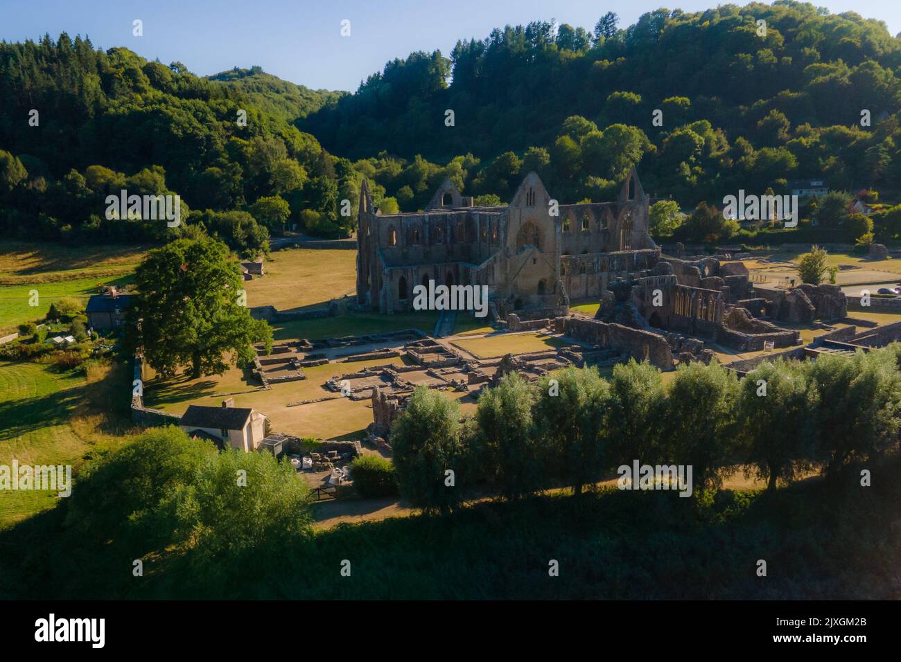 Tintern abbey river wye hi-res stock photography and images - Alamy