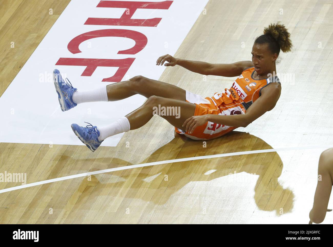 Serena Guthrie of the Giants falls during the Round 5 Super Netball ...