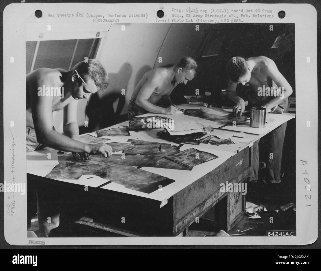 Men Of The 3Rd Photo Reconnaissance Squadron Lab Lay Out A Mosaic Of ...