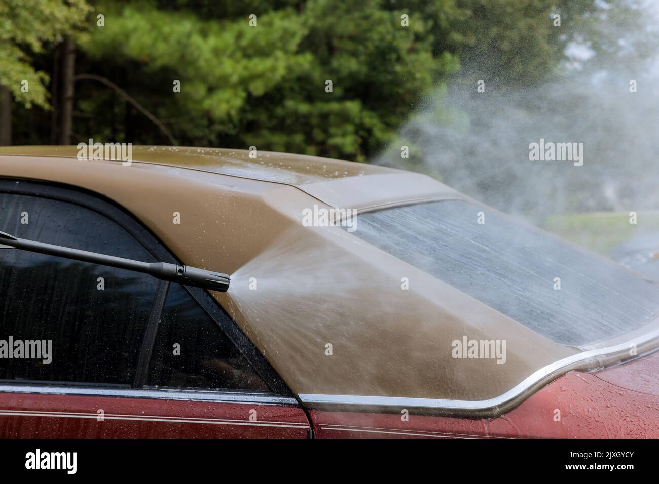 High pressure water jet car hi-res stock photography and images - Alamy