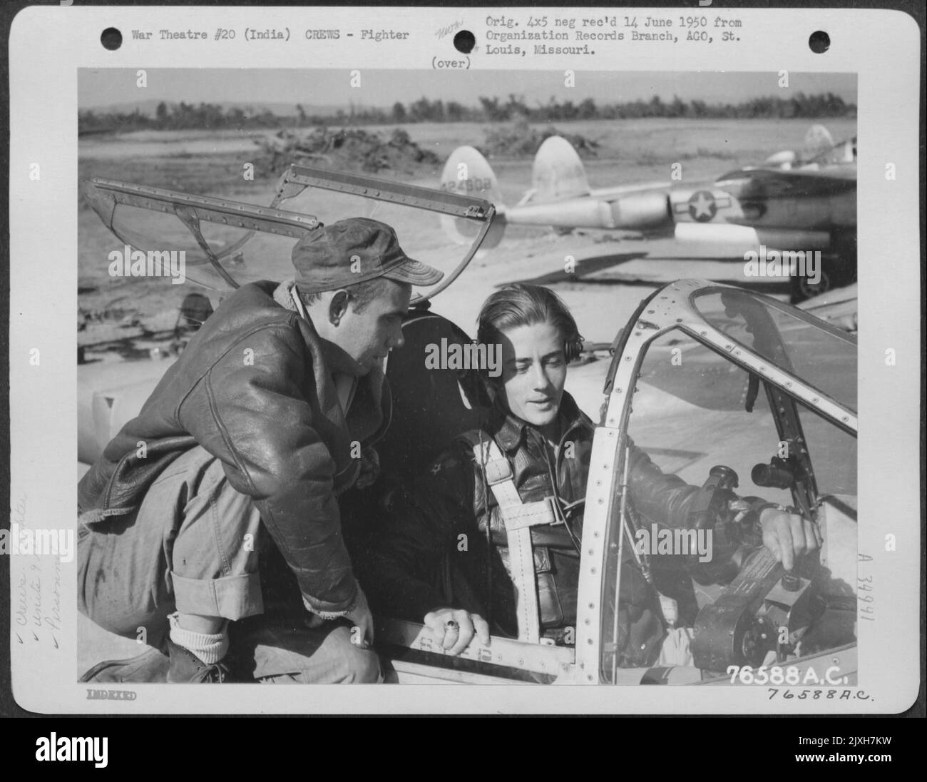 2Nd Lt. William L. Grommet Of The 9Th Photographic Reconnaissance ...