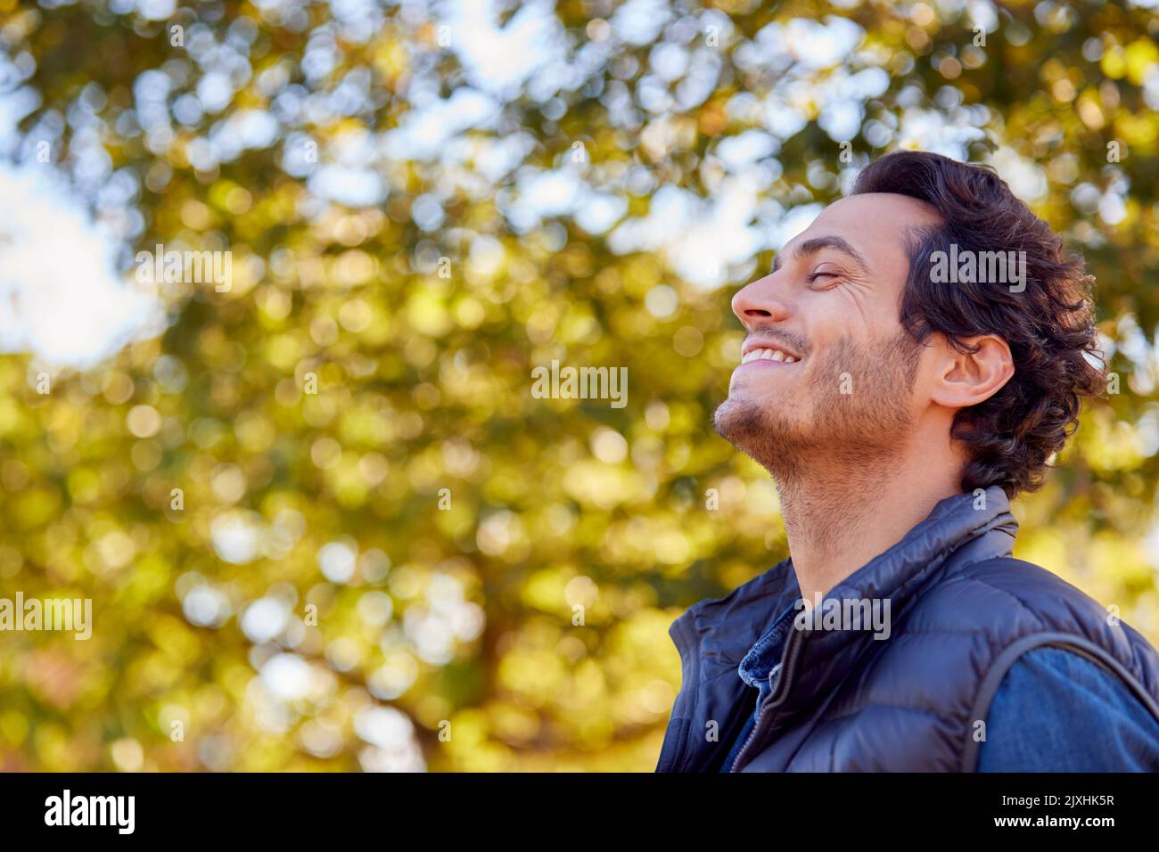 Man up close breathing deeply hi-res stock photography and images - Alamy