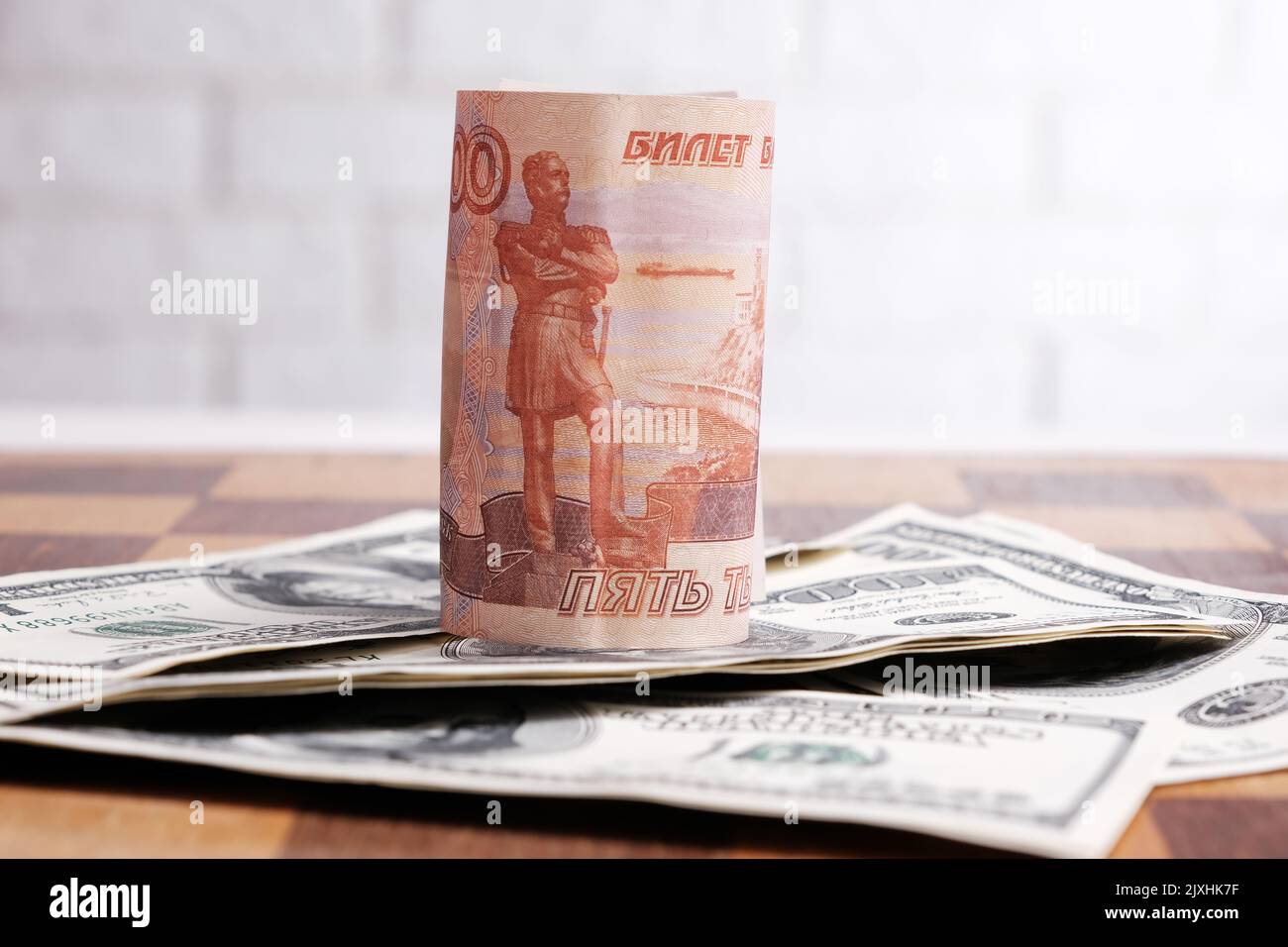 Russian ruble and 100 us dollars hi-res stock photography and images ...